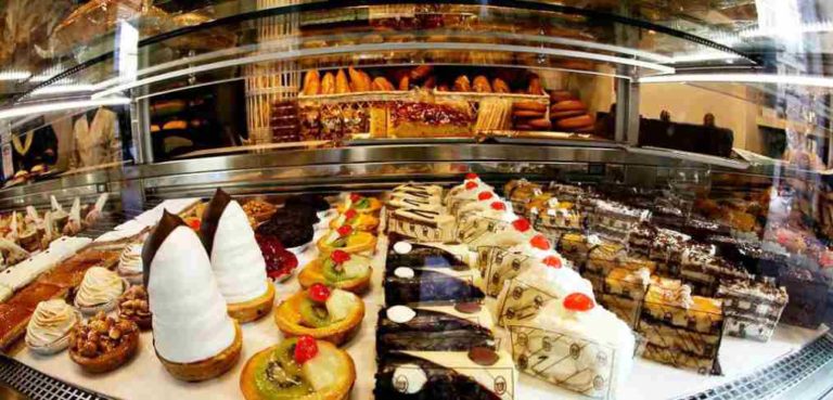 10 Most Impressive Cake Shops in Spain