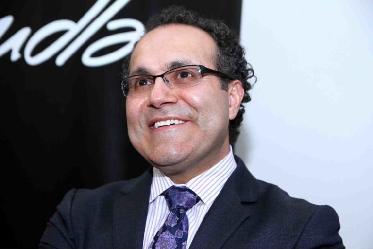 11 Famous Hispanic Scientists Who Changed the Course of History