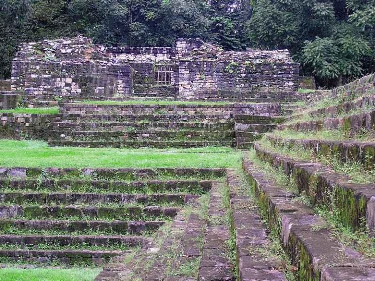 10 Must-See Ancient Mayan Sites in Guatemala